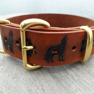 Leather Dog Collar With Howling Wolf - Etsy
