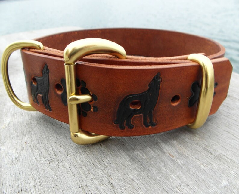 Leather Dog Collar With Howling Wolf | Etsy
