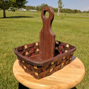 Condiment Basket (walnut) - Etsy