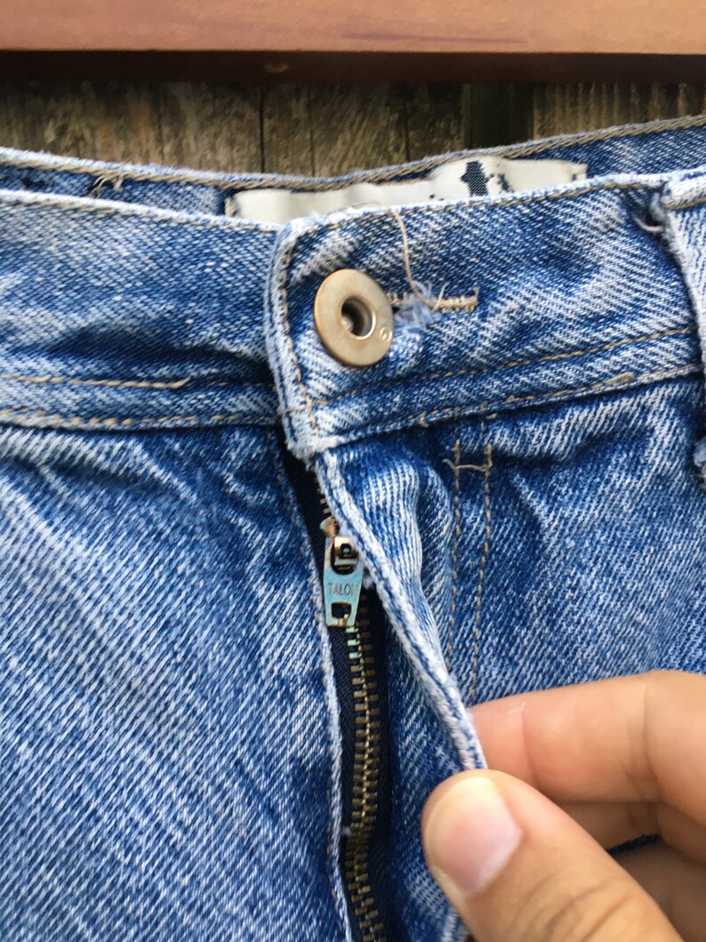 Vintage 2000's God Body Design Light Wash Distressed Relaxed Fit Denim ...