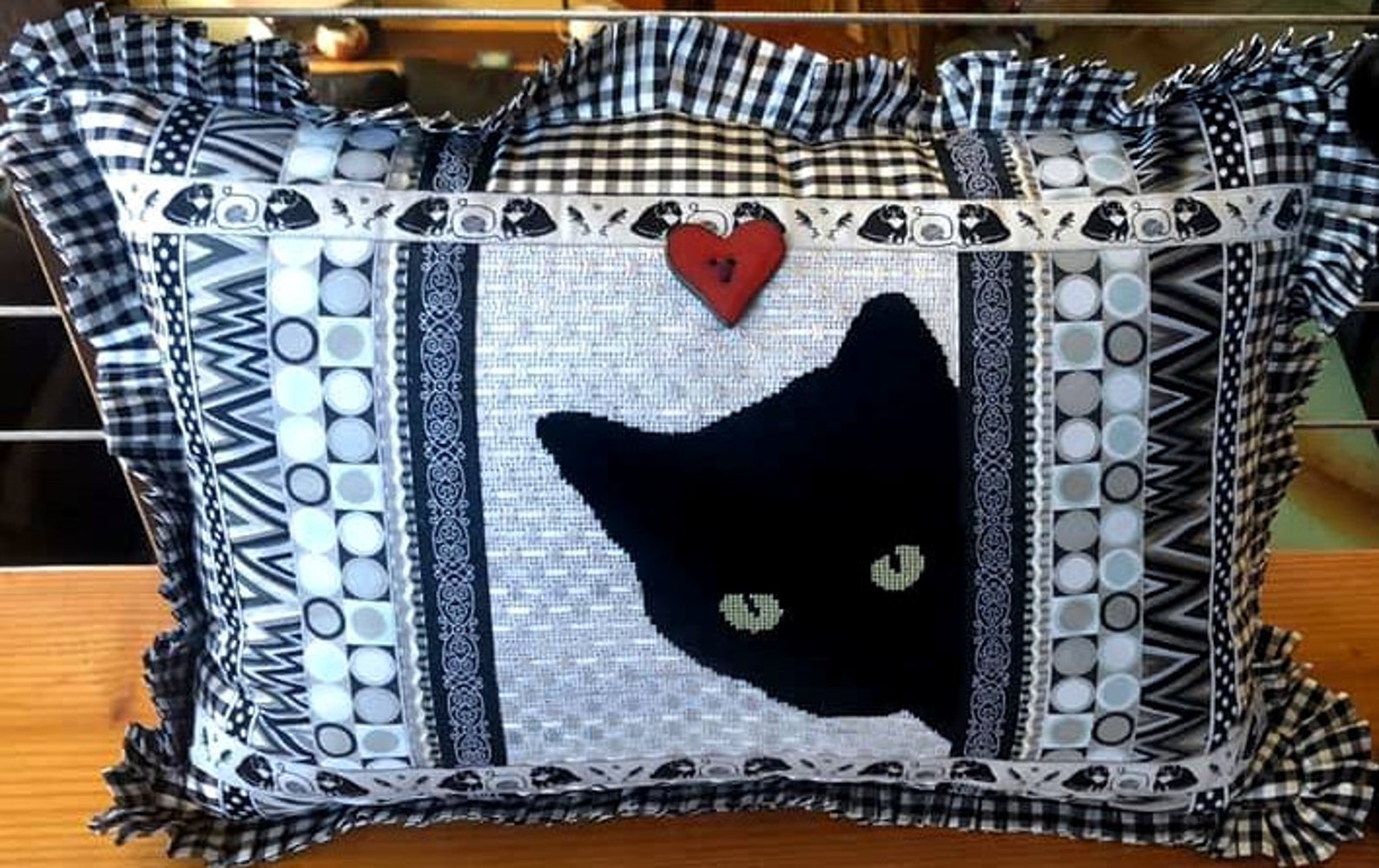 Needlepoint Kit or Canvas: Cat Around Corner - Etsy