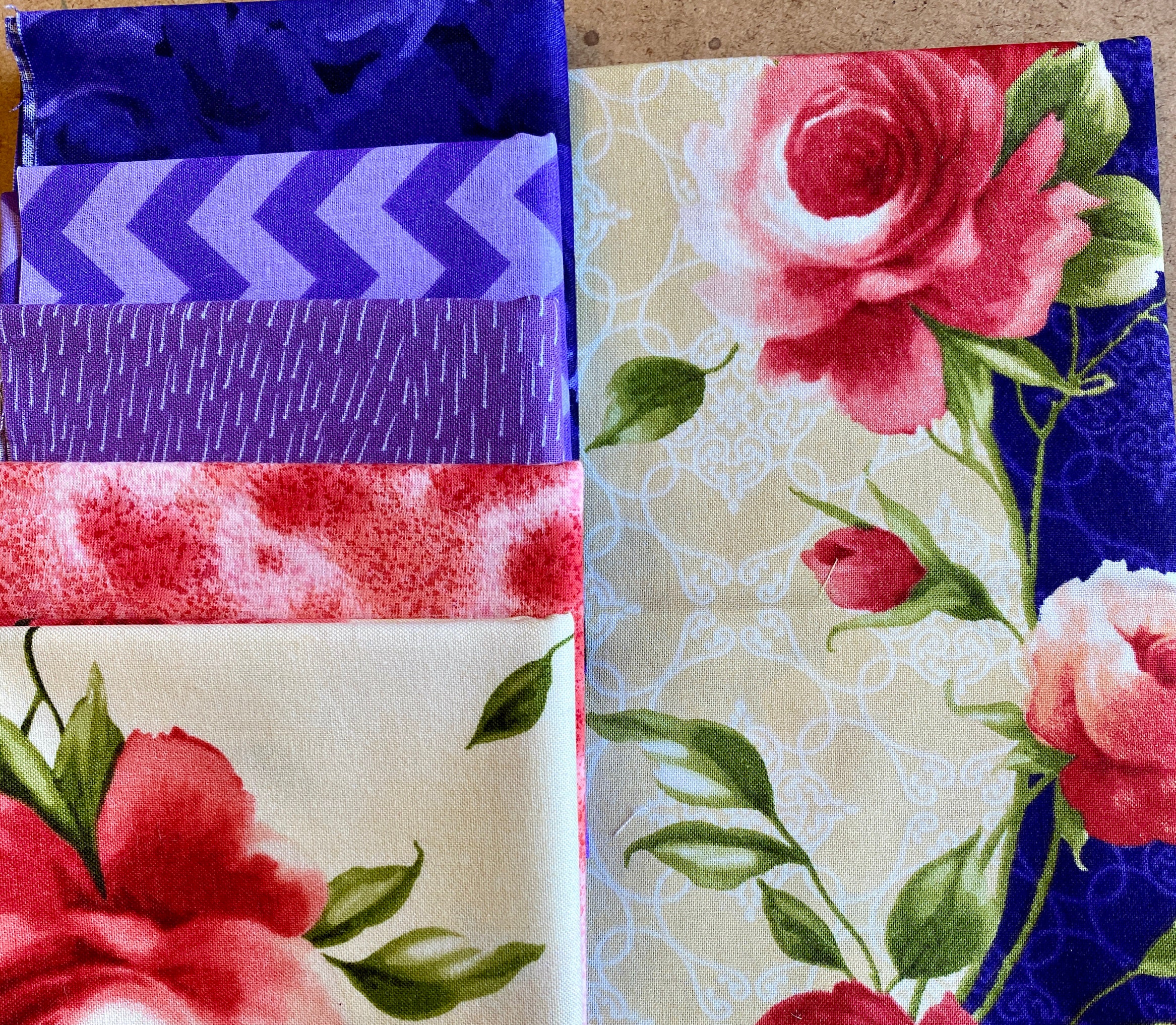 Fat Quarter Bundle purple Roses 1 Set of 6 Fat | Etsy Fat Quarter Bundle purple Roses 1 Set of 6 Fat | Etsy