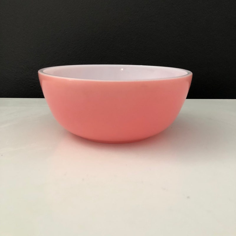 Vintage Pink Bowl - Etsy