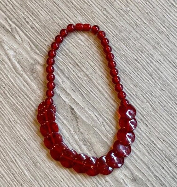 1950's Cherry Red Bakelite Carved Bangle Bracelet, 8 … - Gem