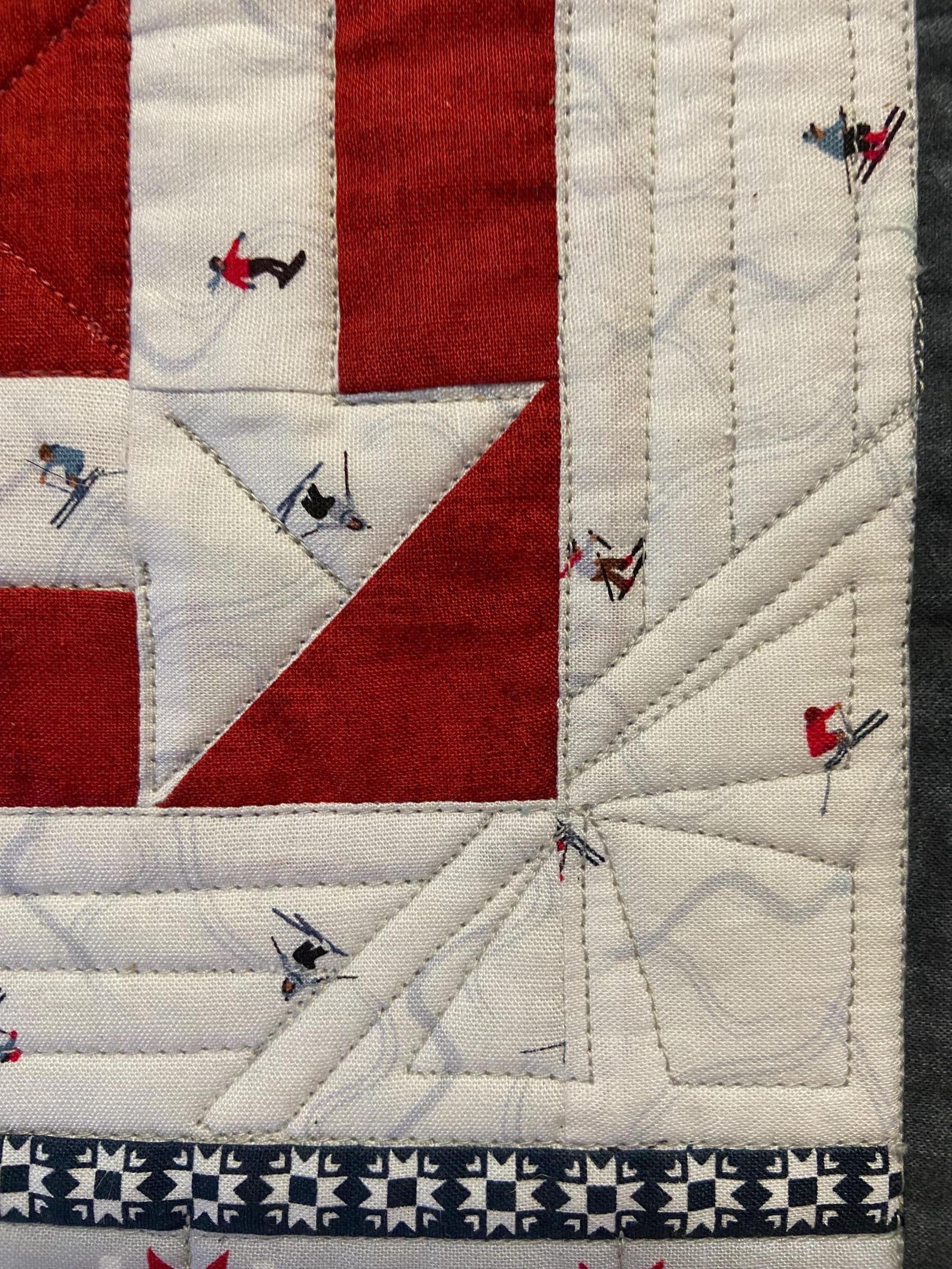 Ski Lovers Table Runner Centerpiece - Etsy