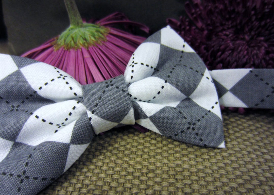 Awesome Argyle - Boys Bow Tie - Free Shipping - Grey and White Argyle Boys Bow Tie - Etsy