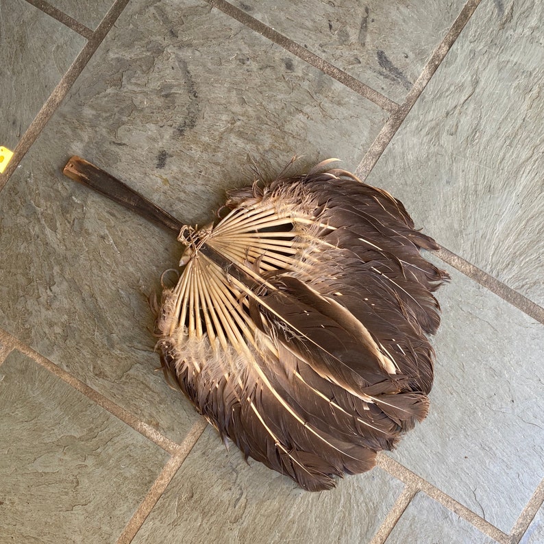 1920s flapper fans turkey feather hand fans set of two | Etsy