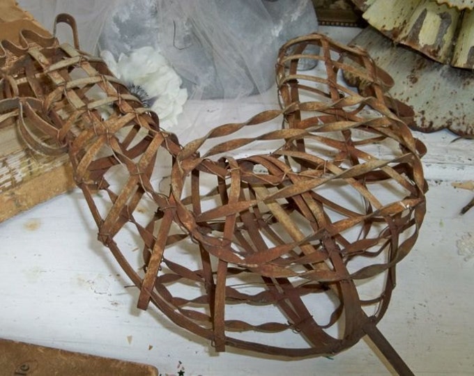 Large Rusty Metal Rooster Wire Cage Style Farmhouse Shabby Primitive ...