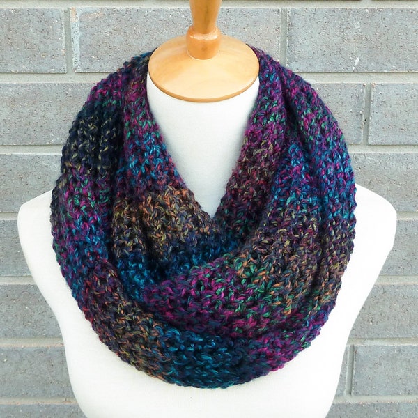 Green Infinity Scarf - Etsy