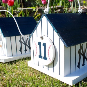 New York Yankees Birdhouse - Etsy