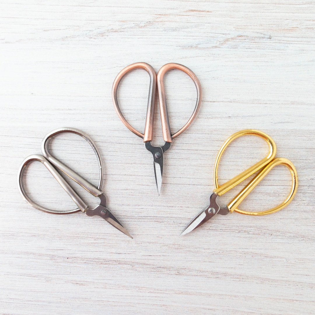 Tiny Embroidery Scissors | Petite Heirloom Embroidery Scissors, Mini ...