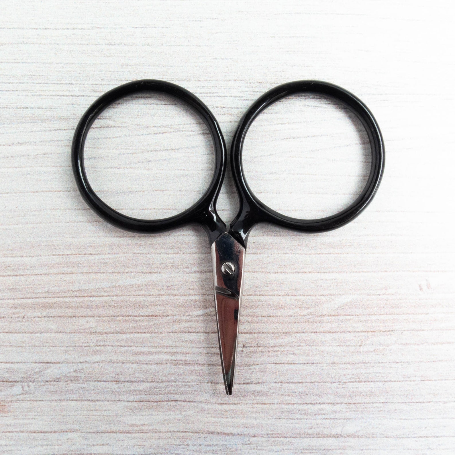 Cute Embroidery Scissors | Small Black Handle Scissors, Modern ...