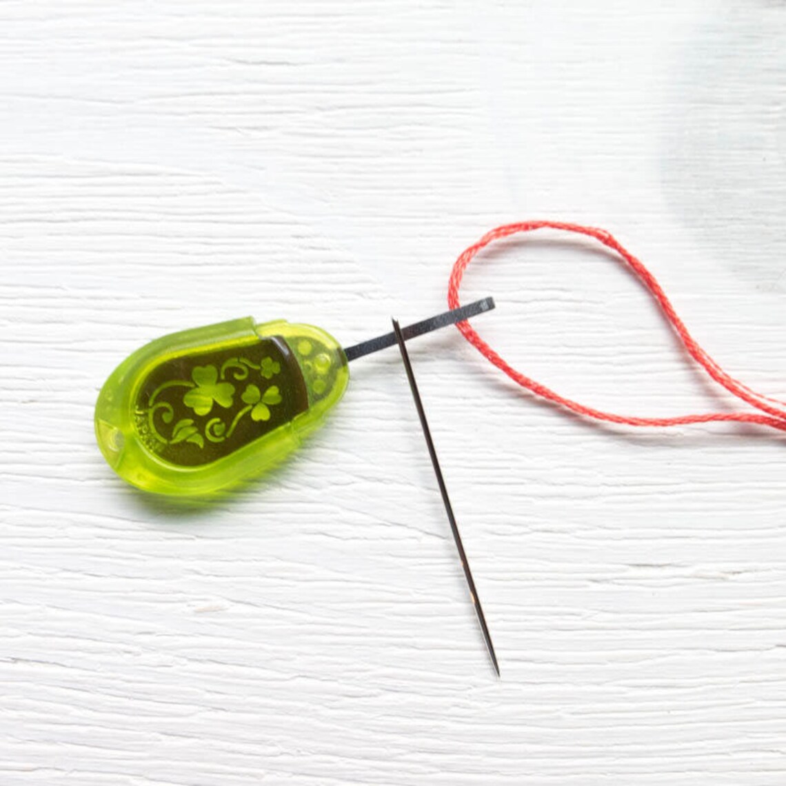 Embroidery Needle Threader Clover Embroidery Threader for | Etsy
