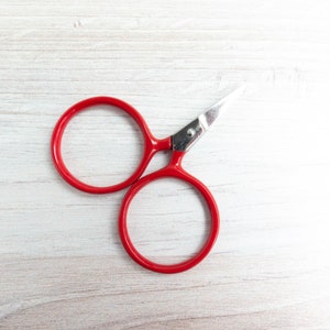 Cute Embroidery Scissors | Small Red Scissors, Modern Embroidery ...