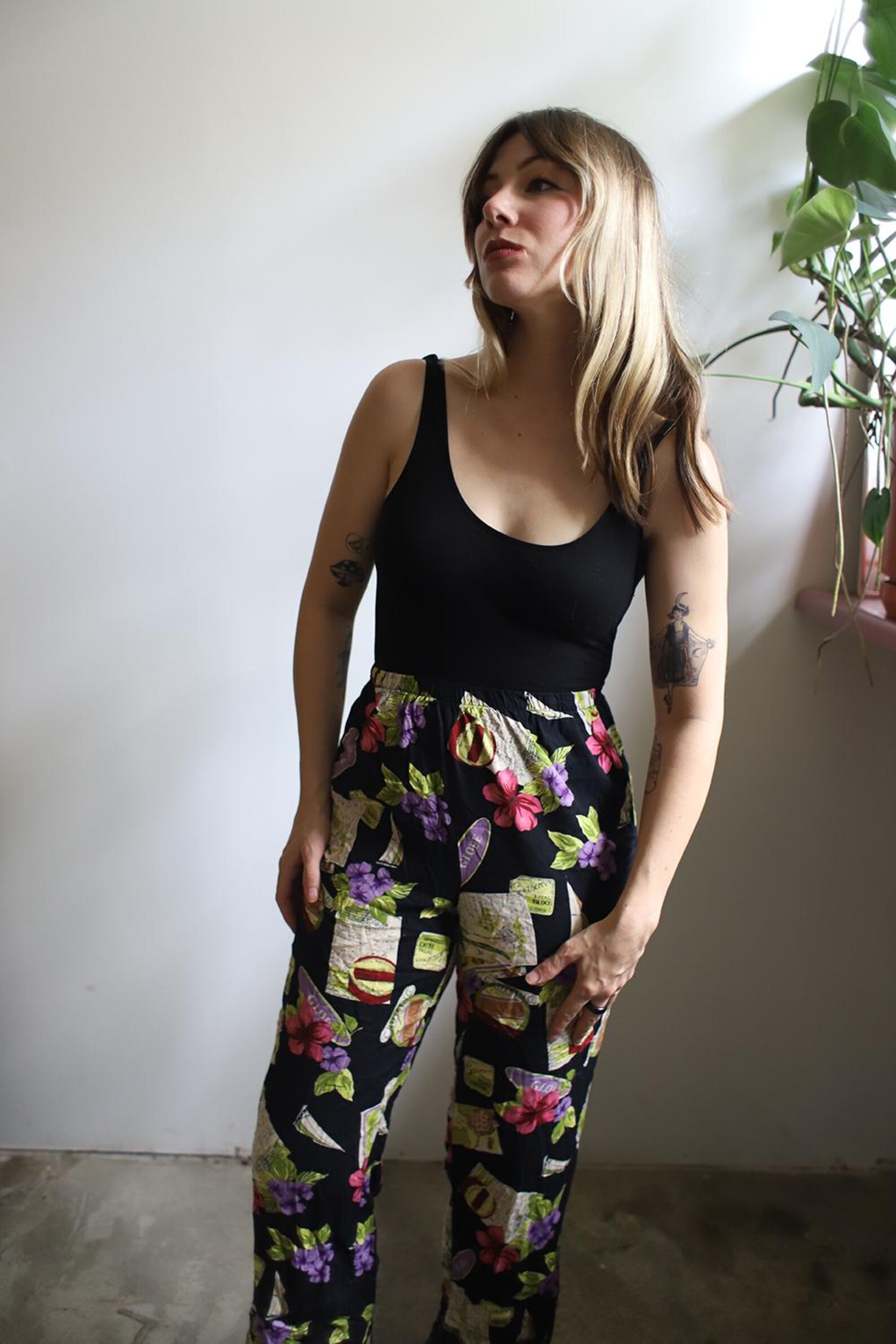 Vintage Novelty Print Rayon Capris: Y2K Tropical Floral Pants - Etsy