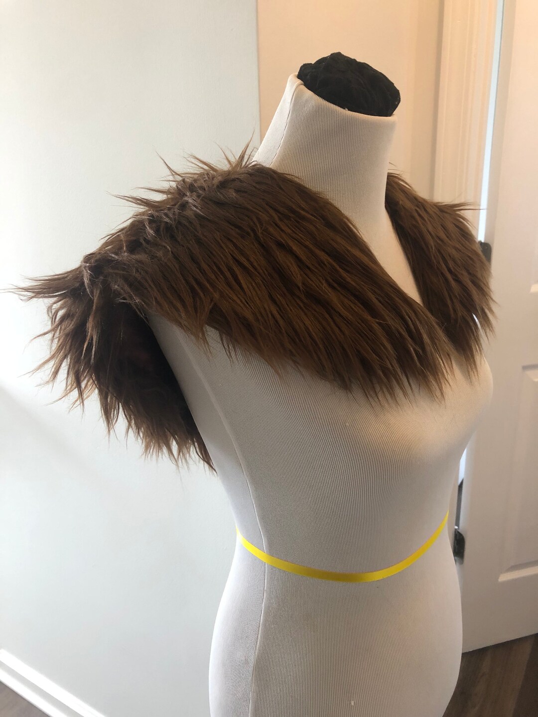 Brown Faux Fur Mantle Capelet - Ren Faire - LARP - Druid - Barbarian - Cosplay - Etsy