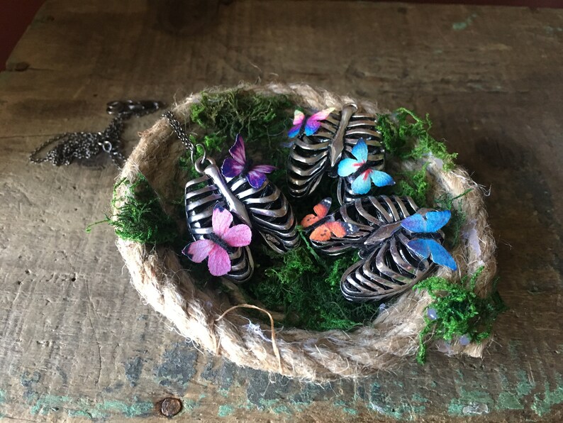 The Beauty in Decay Dimensional Rib Cage With Tiny - Etsy