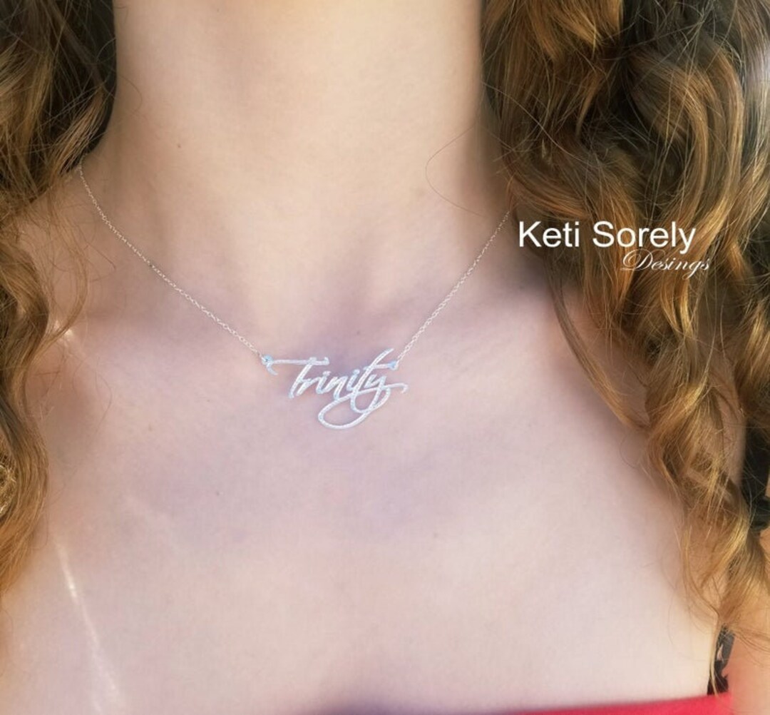 10K, 14K or 18K Solid Gold or Sterling Silver Fancy Script Name ...