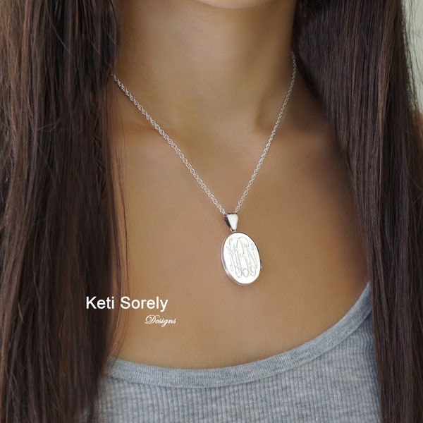Large Oval Locket - Etsy