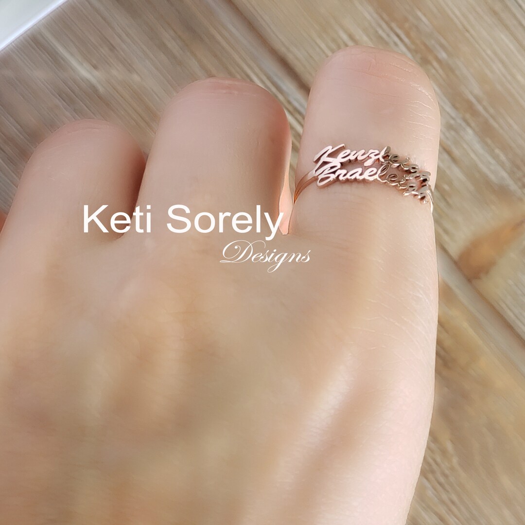 10K, 14K or 18K Solid Gold: Couples Name Ring, Kids Names, Family Names ...