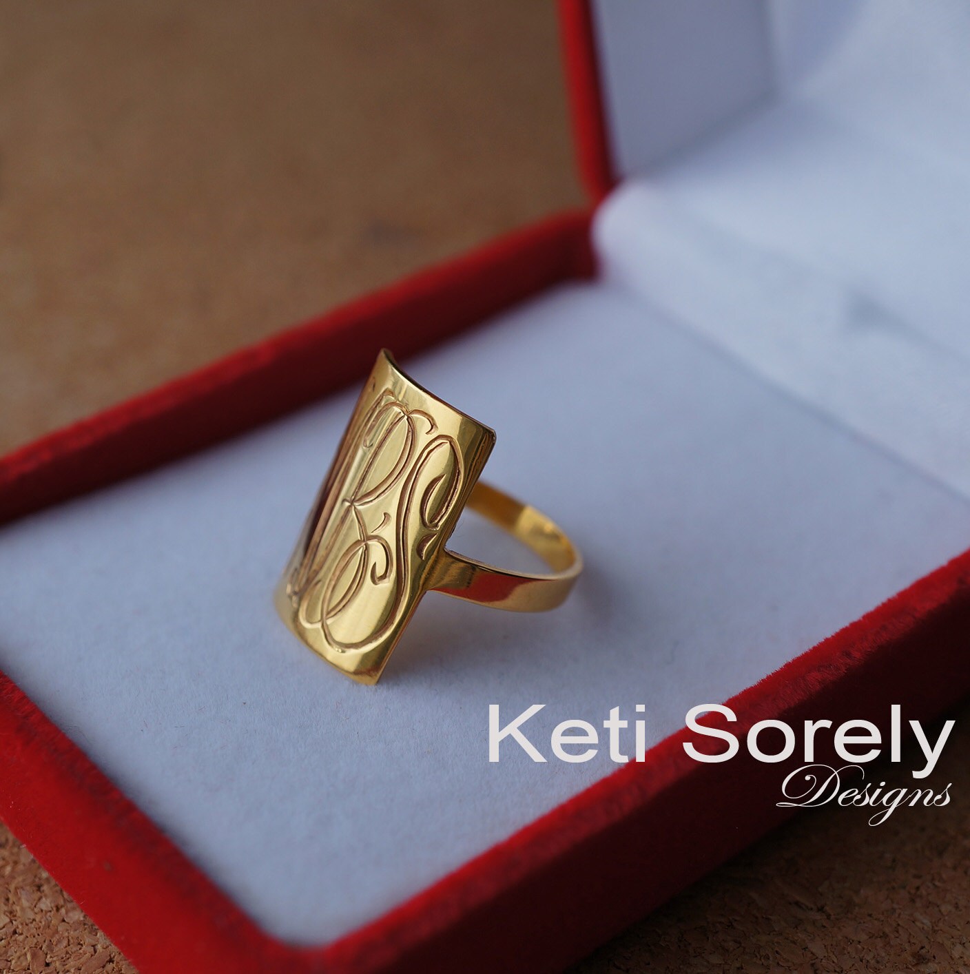 10K 14K or 18K Solid Gold Ring Hand Engraved Monogrammed - Etsy