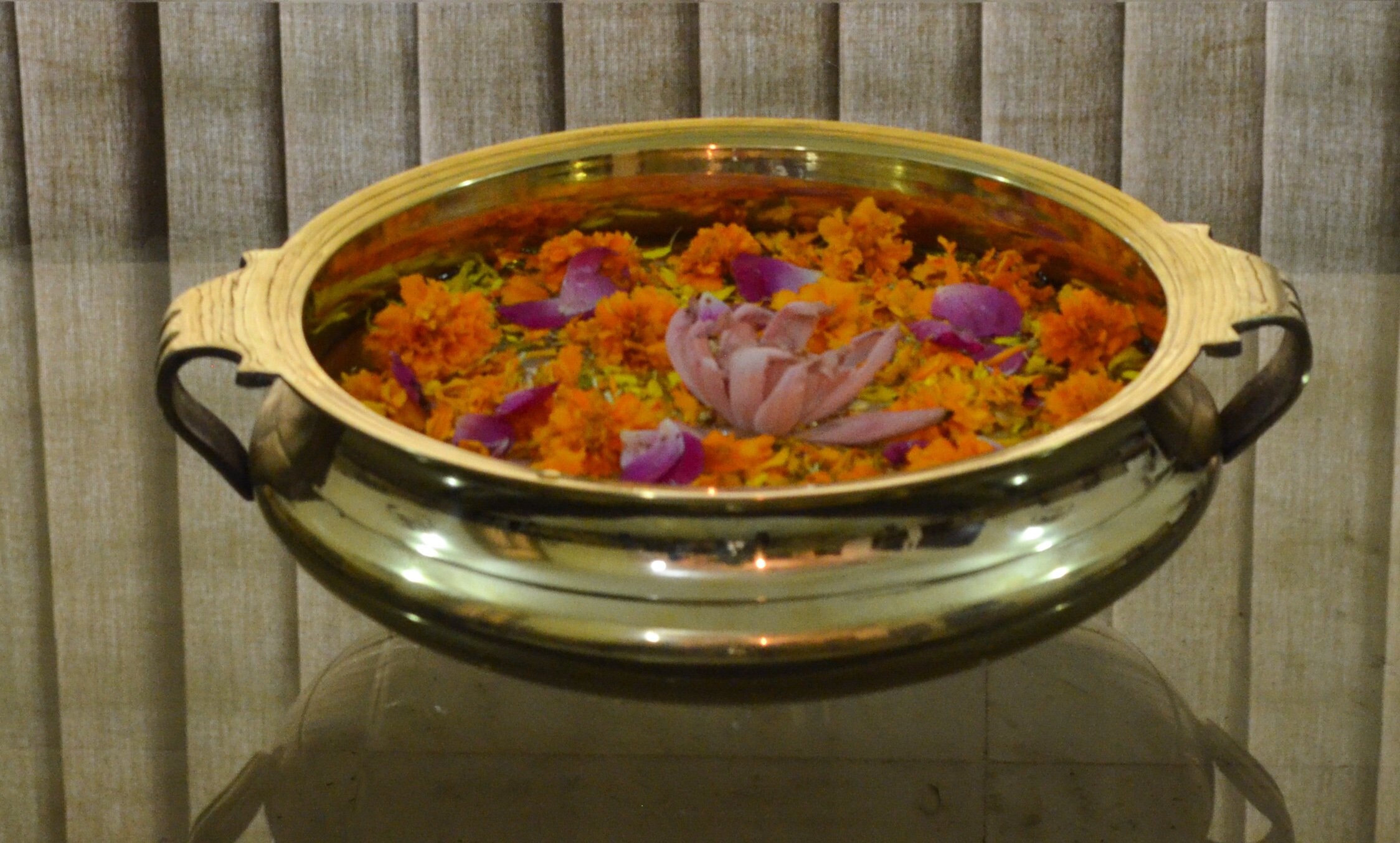 Casted Brass Urli Uruli-traditional & Handcrafted Heavy - Etsy UK