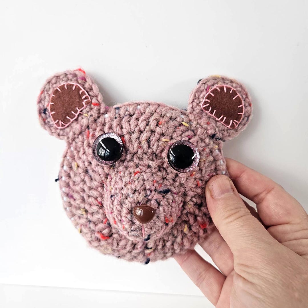 Crochet Bear Head Wall Decor: Handmade Kawaii Nursery Art - Etsy