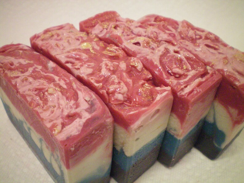 Amazingly Grace / Artisan Soap Bar/ 45 Oz - Etsy