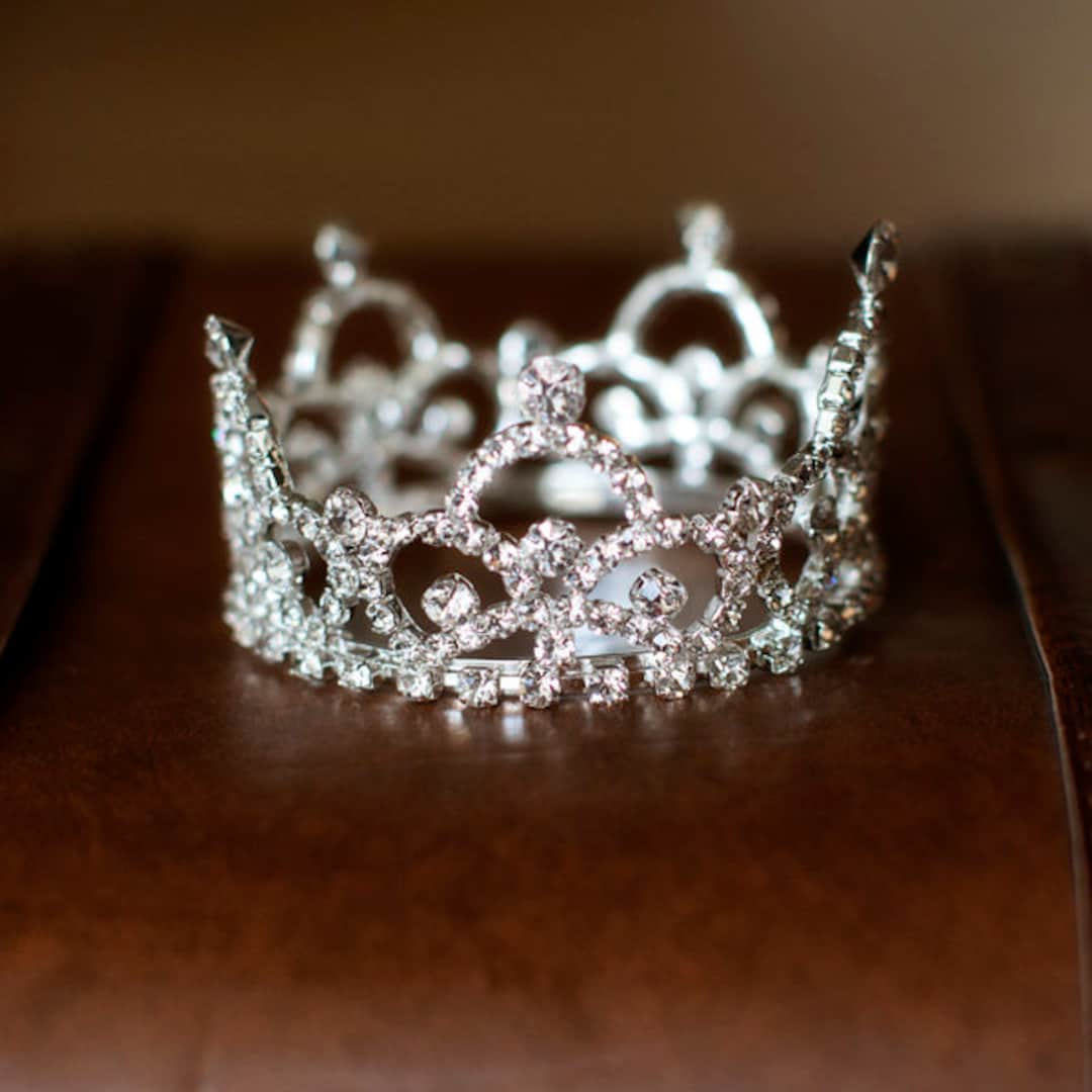 Newborn Crown Photo Prop Baby Girl Crown Tiara Baby Shower Gift ...