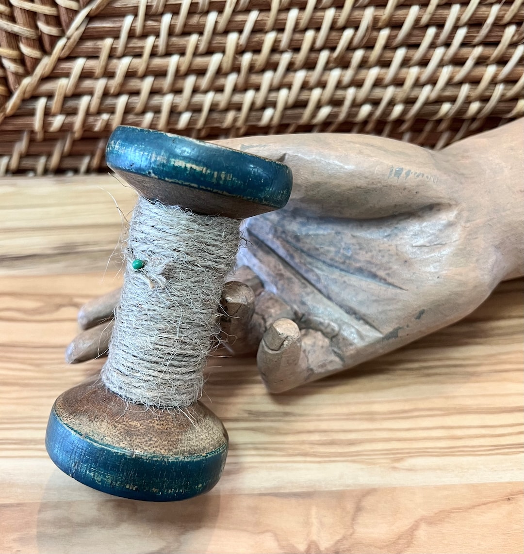 Vintage Primitive Wooden Industrial Green Bobbin Spool, Wooden ...