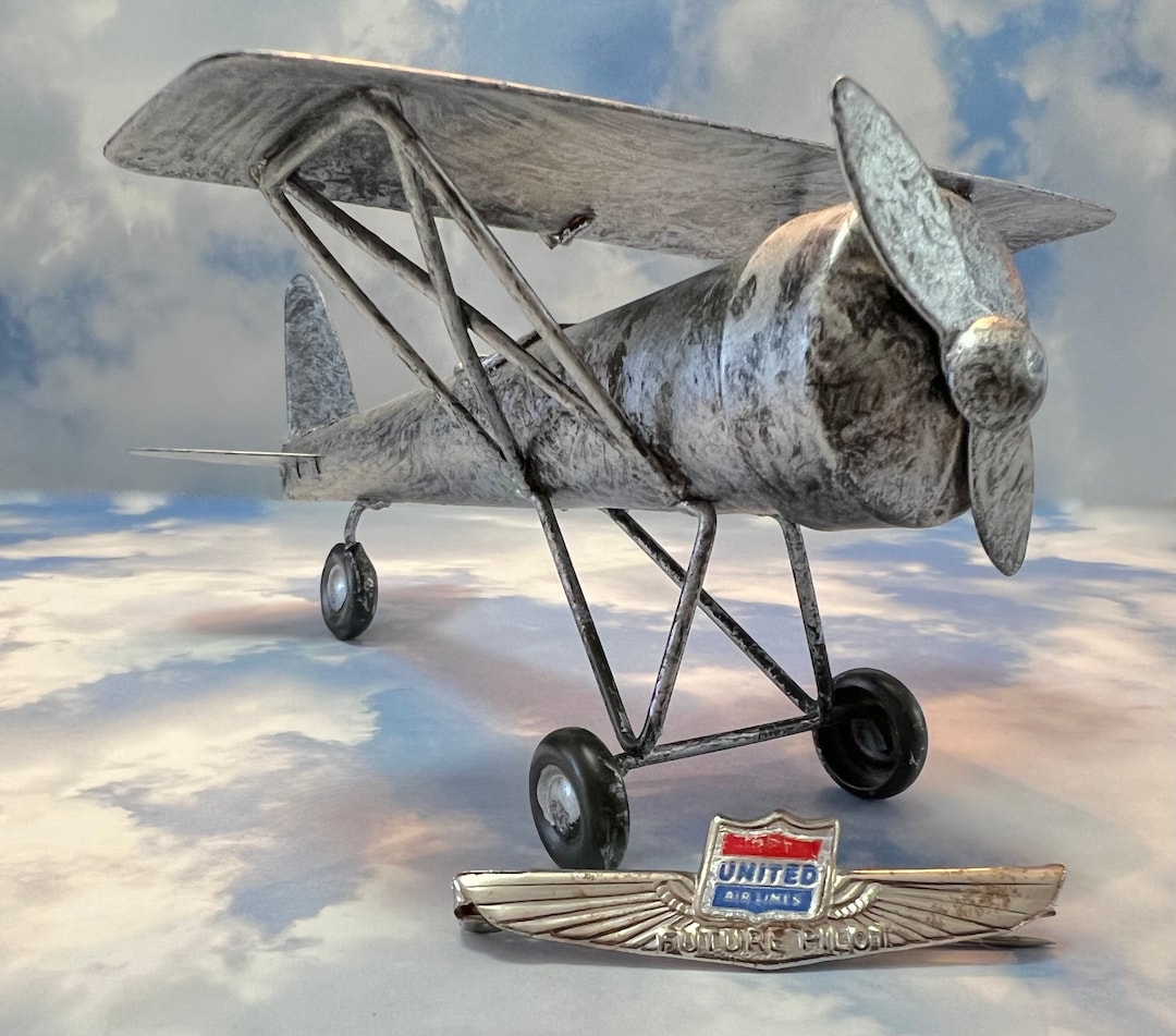 Collectible Vintage United Airlines Souvenir Lapel Future Pilot Wings ...