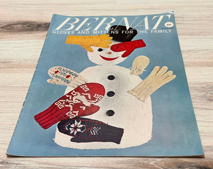 Vintage 1959 Bernat Gloves and Mittens for the Family Knitting Pattern ...