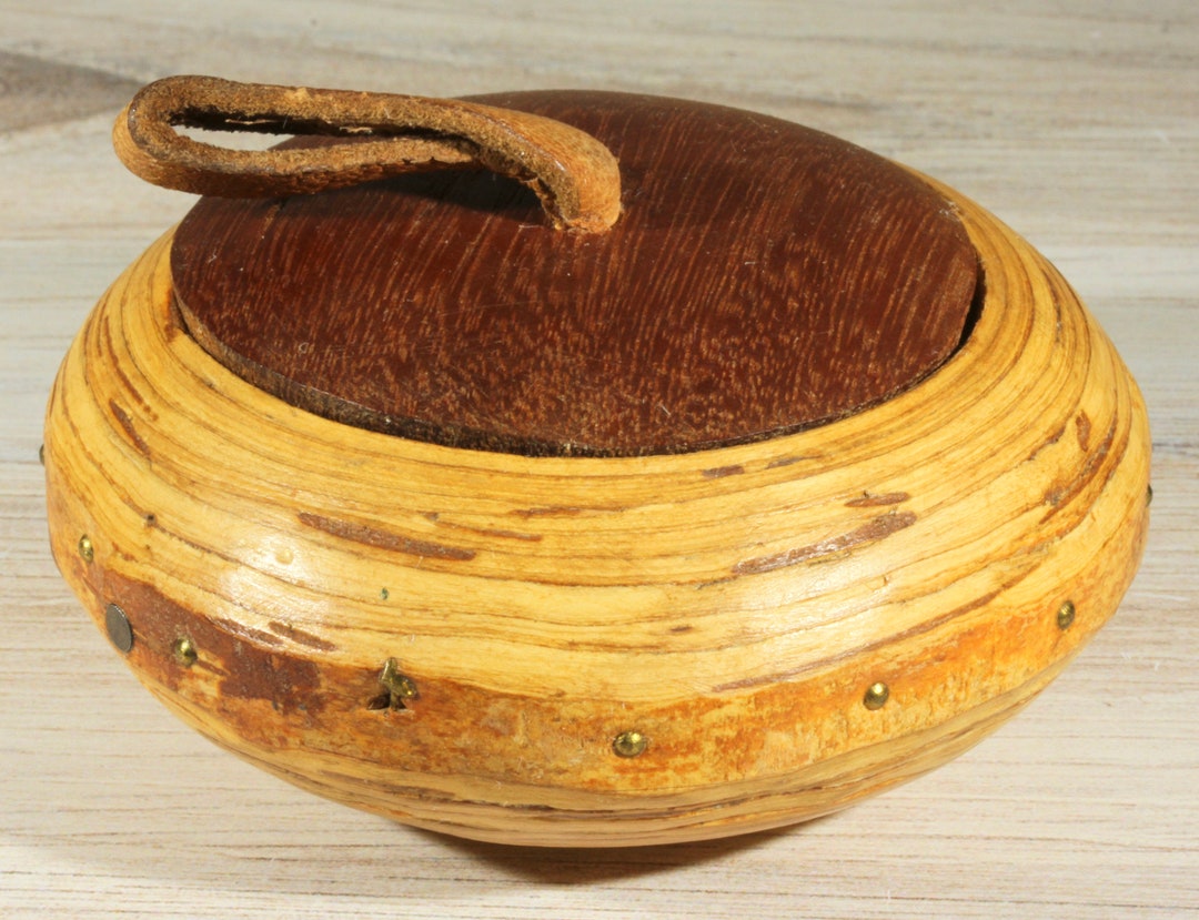 Primitive Rustic Wooden Snuff Box - Handmade Norwegian Snuff Box ...