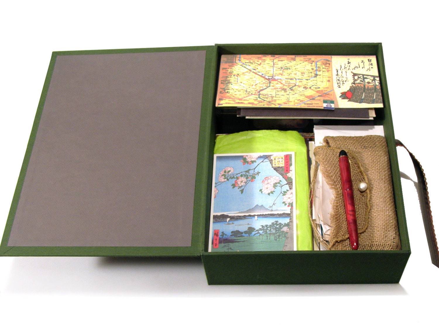 Travel Memory Box. A Handmade Keepsake Box to keep your | Etsy