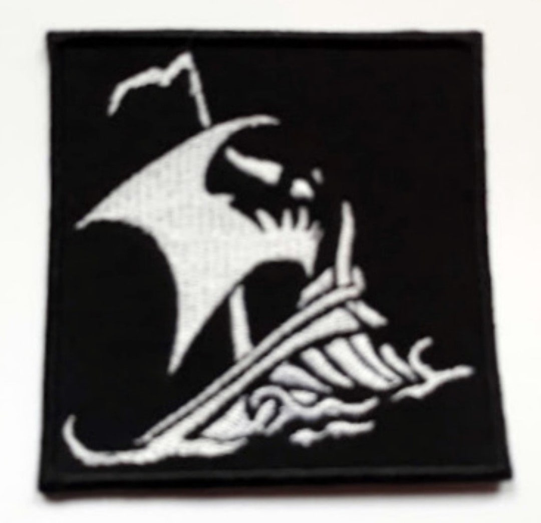 Pirates Ship, Blackbeared, Pirates of the Caribbean - Embroidered Patch ...