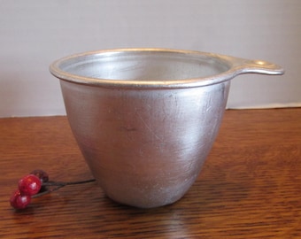 Vintage Measuring Cup Gooseberry Patch Aluminum 2 Cup Embossed Cherries ...
