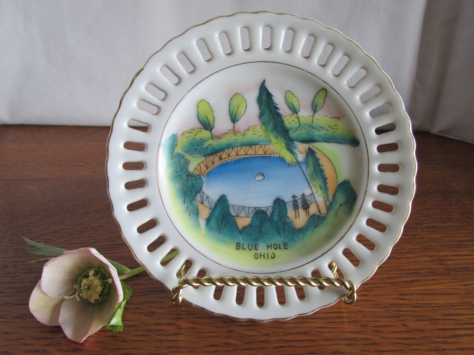 Vintage China Blue Hole Ohio Souvenir Plate Castalia Ohio - Etsy