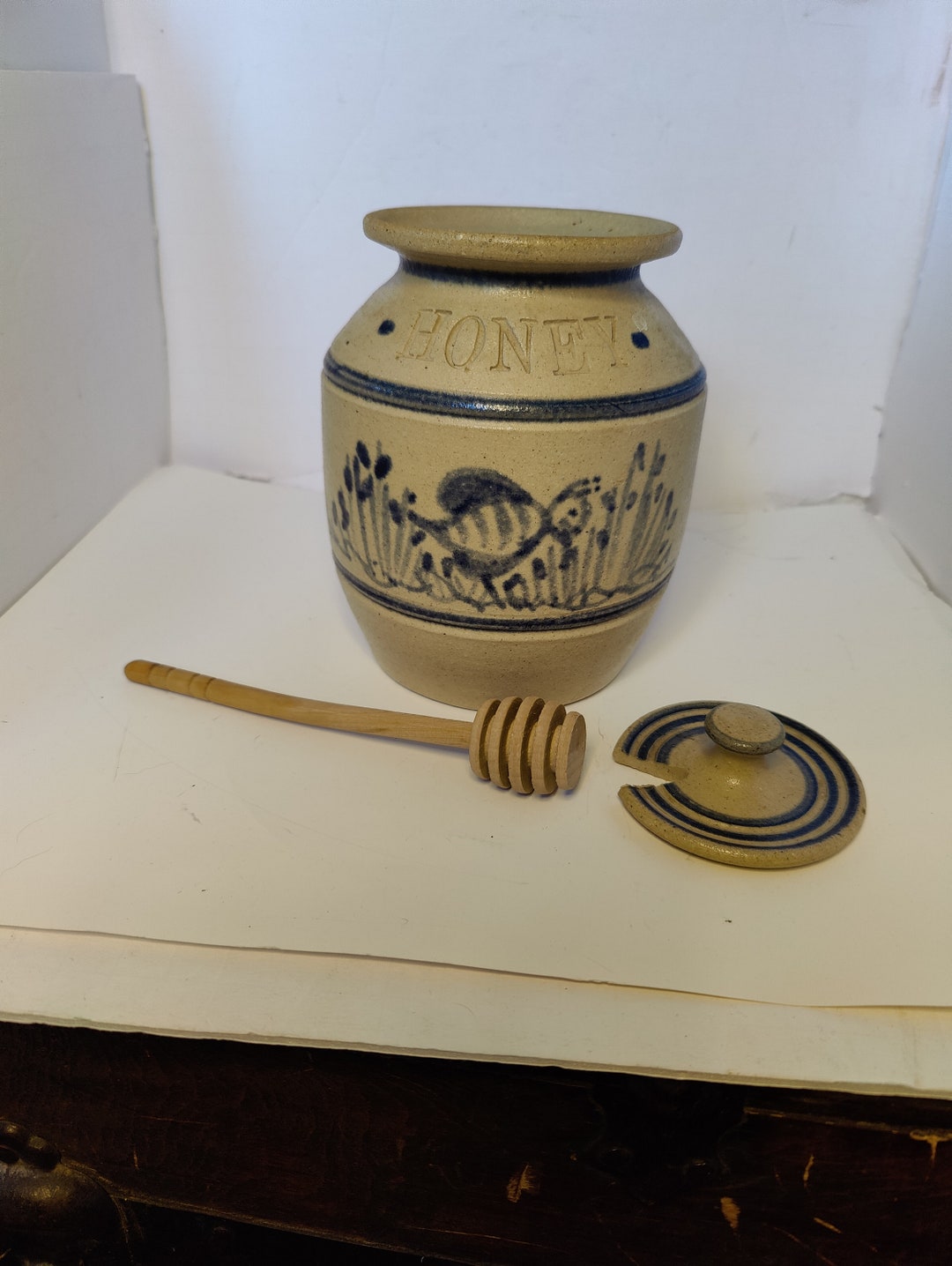 Cedar Swamp Stoneware Large Sized Honey Pot Cape Cod Mass Pottery Piece ...