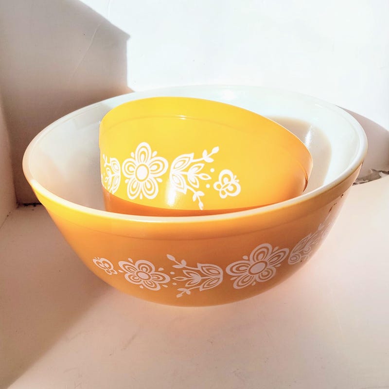 Pyrex Nesting Bowls - Etsy