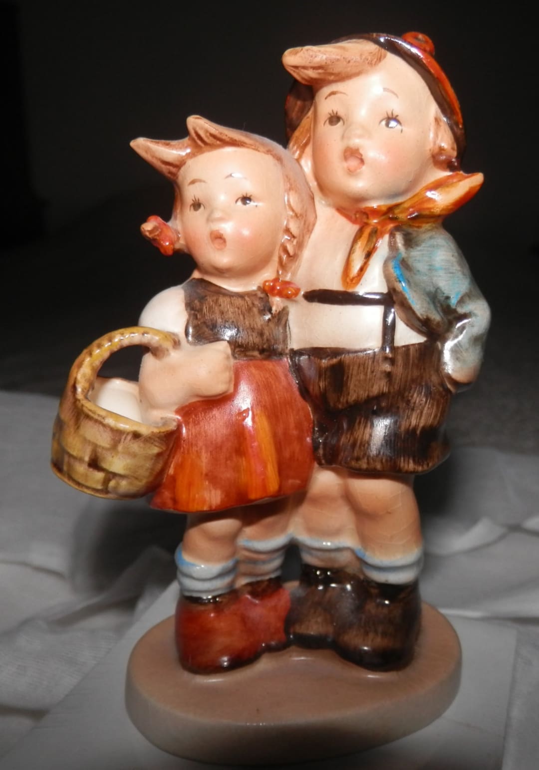 Vintage Hummel Figurine, Suprise - Etsy