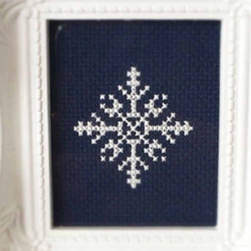 Snowflake Cross Stitch Pattern Snowflake Simple Cross - Etsy
