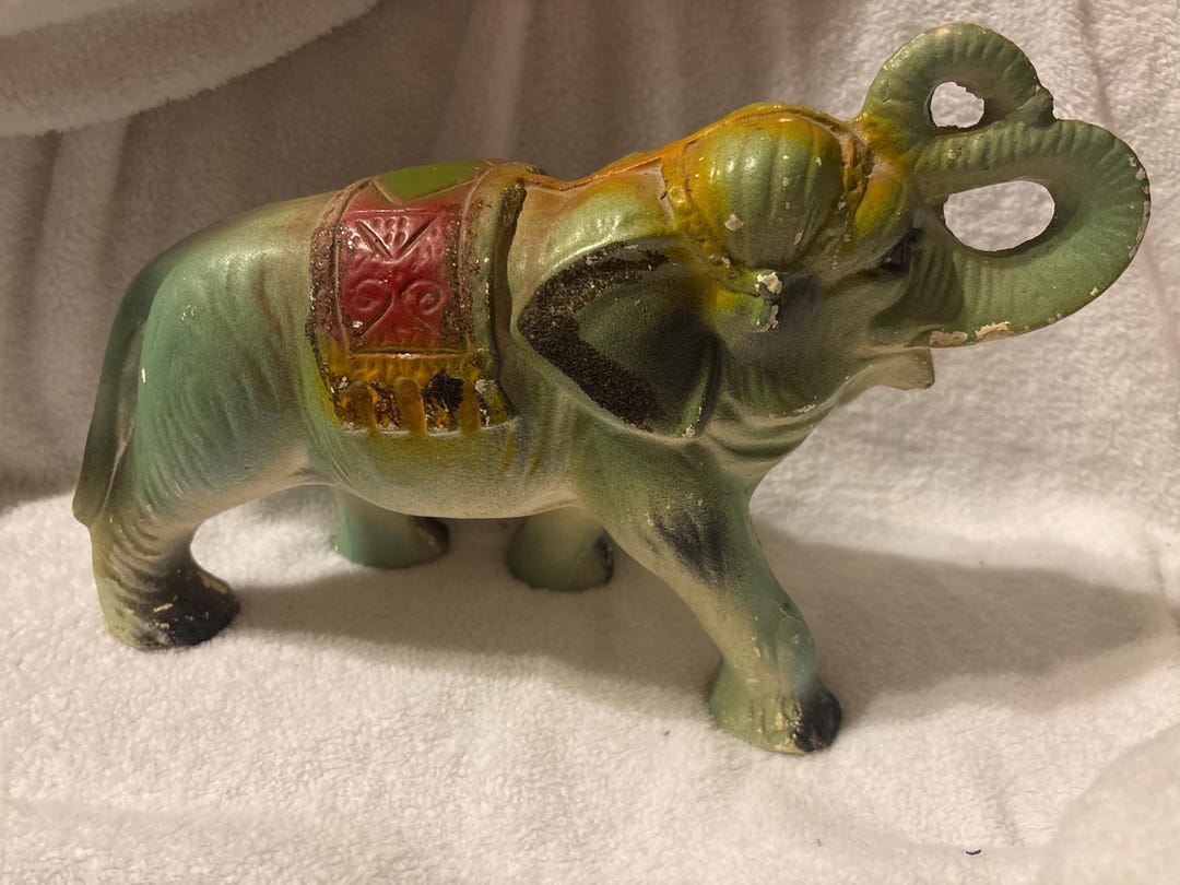 Vintage Carnival Chalkware Elephant - Etsy