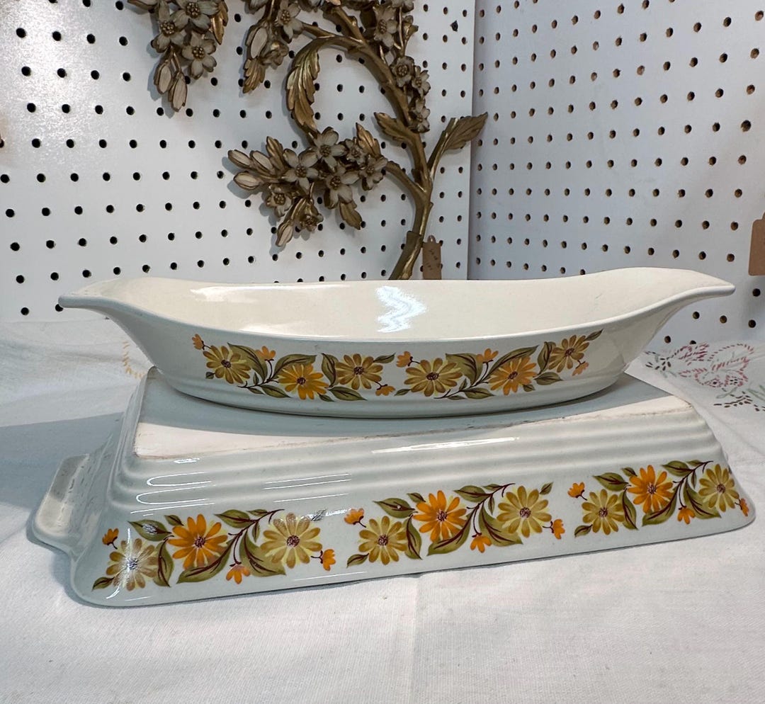 Vintage Capri Bake Serve ‘n Store Stoneware Groovy Dish Sweet Flowers ...