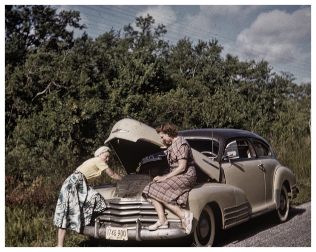 Female Roadside Mechanics in the 50s Original Vintage Photo, Girls Fix ...