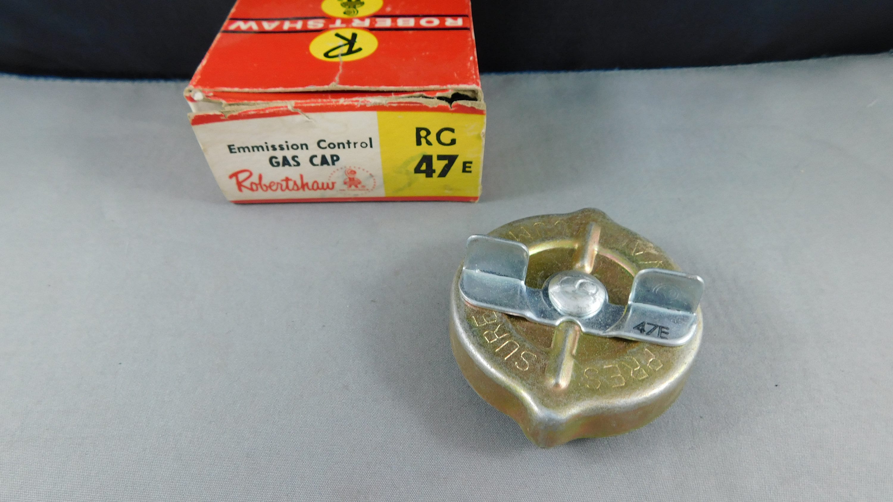 Vintage Robertshaw Gas Fuel CAP RG47E NOS AMC Gas Cap - Etsy