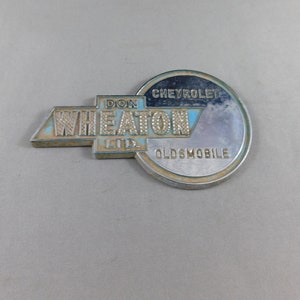 Vintage Don Wheaton Ltd. Chevrolet Oldsmobile Car Plastic Dealer Badge ...