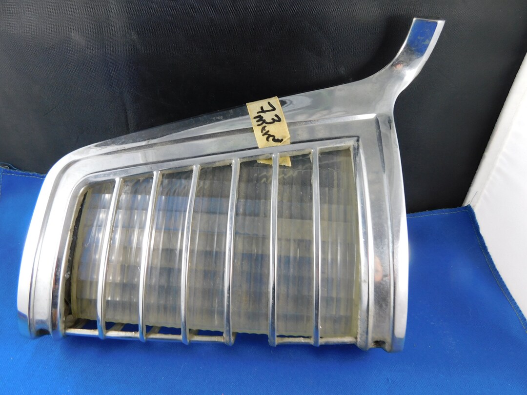1973-76 FORD Lincoln Mercury Parking Turn Signal Cornering Light Bezel ...