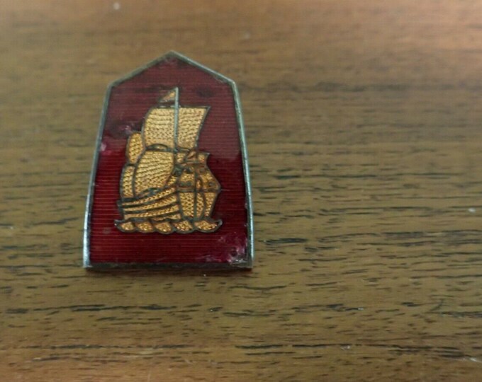 1949 Plymouth Trunk Emblem Original Plymouth Mayflower Cloisonne Red ...