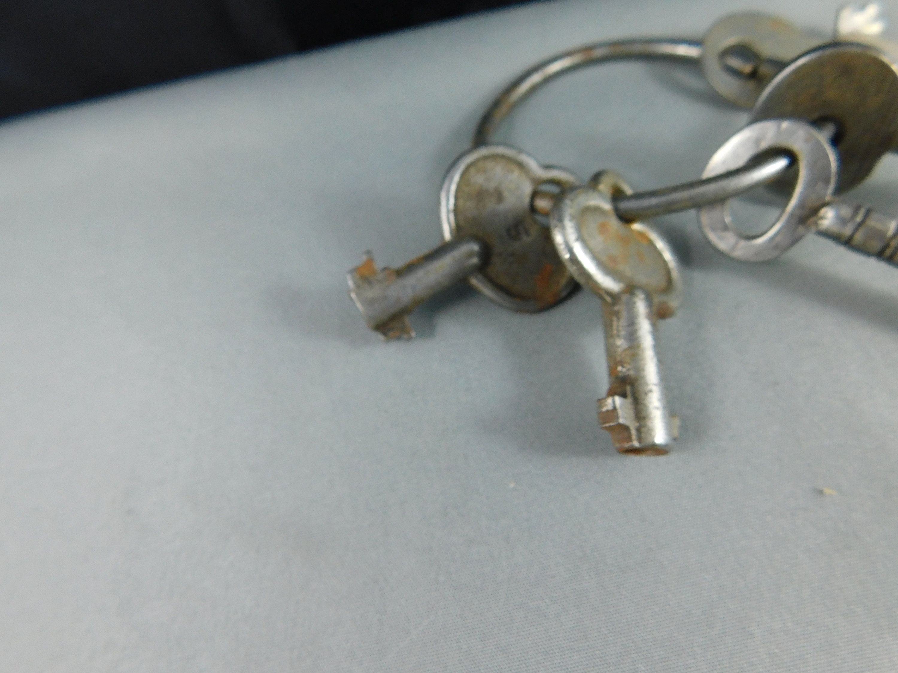 Antique Open Barrel Rare Skeleton Keys Tab W/ Hollow Barrel, Skeleton ...