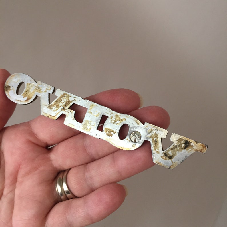 Vintage 1980s Volvo 240 Name Badge for Front Fender Old Car - Etsy